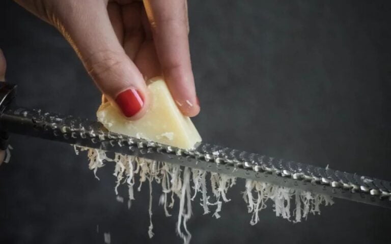 Parmezan - Kalorije, vrste i sve o kralju sireva | To Sam Ja